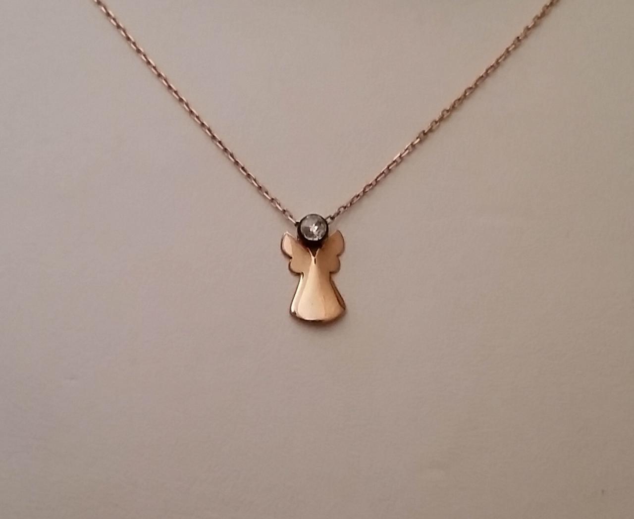 Angle Necklace on Luulla
