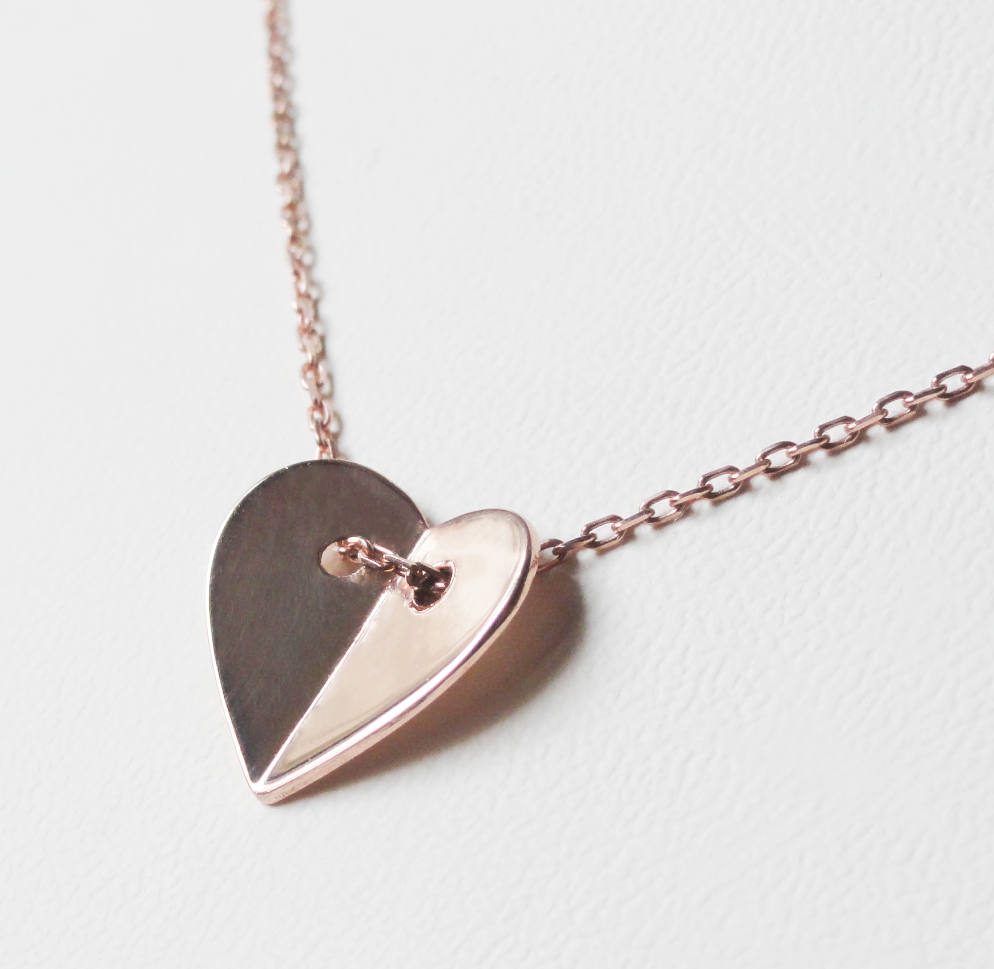 Rose Heart Necklace on Luulla